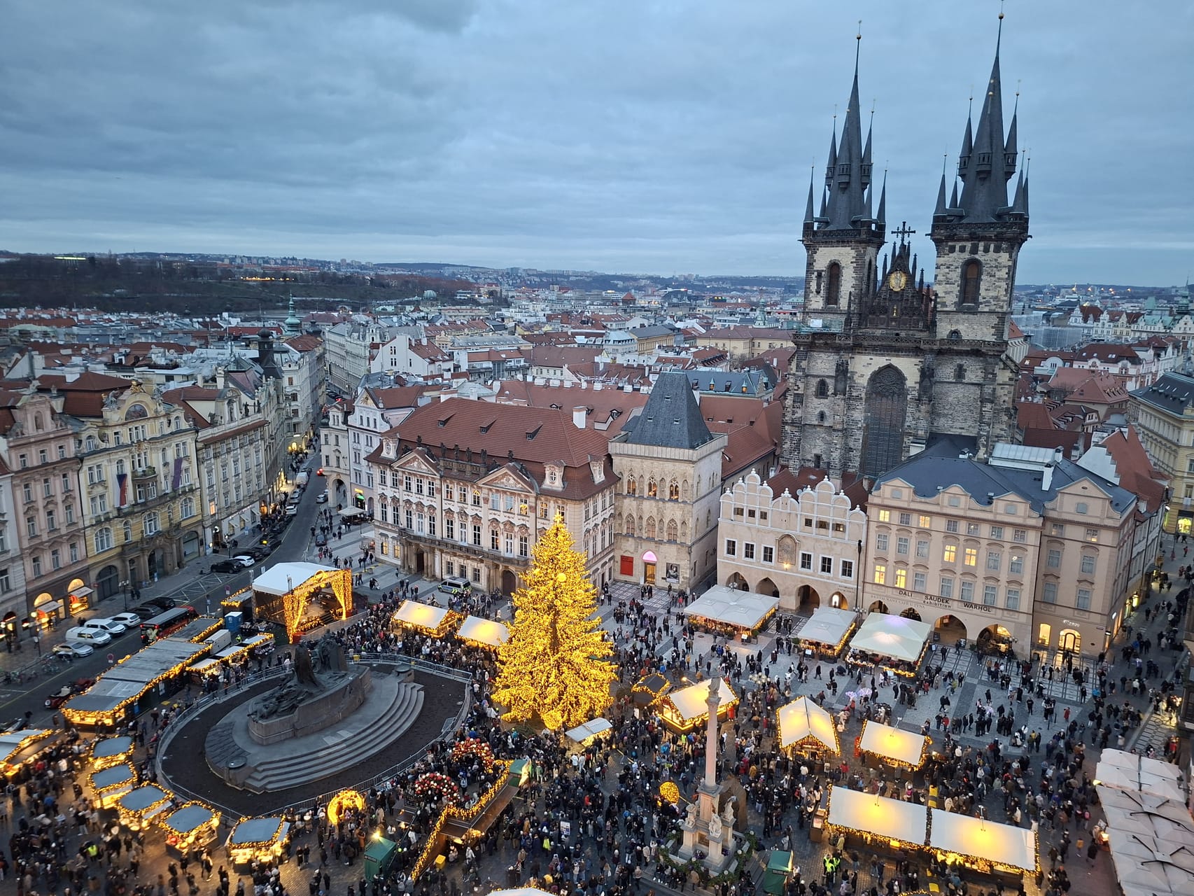 Když Vánoce voní: Koření zahřeje, vanilka ztiší, jehličí prohloubí dech ...